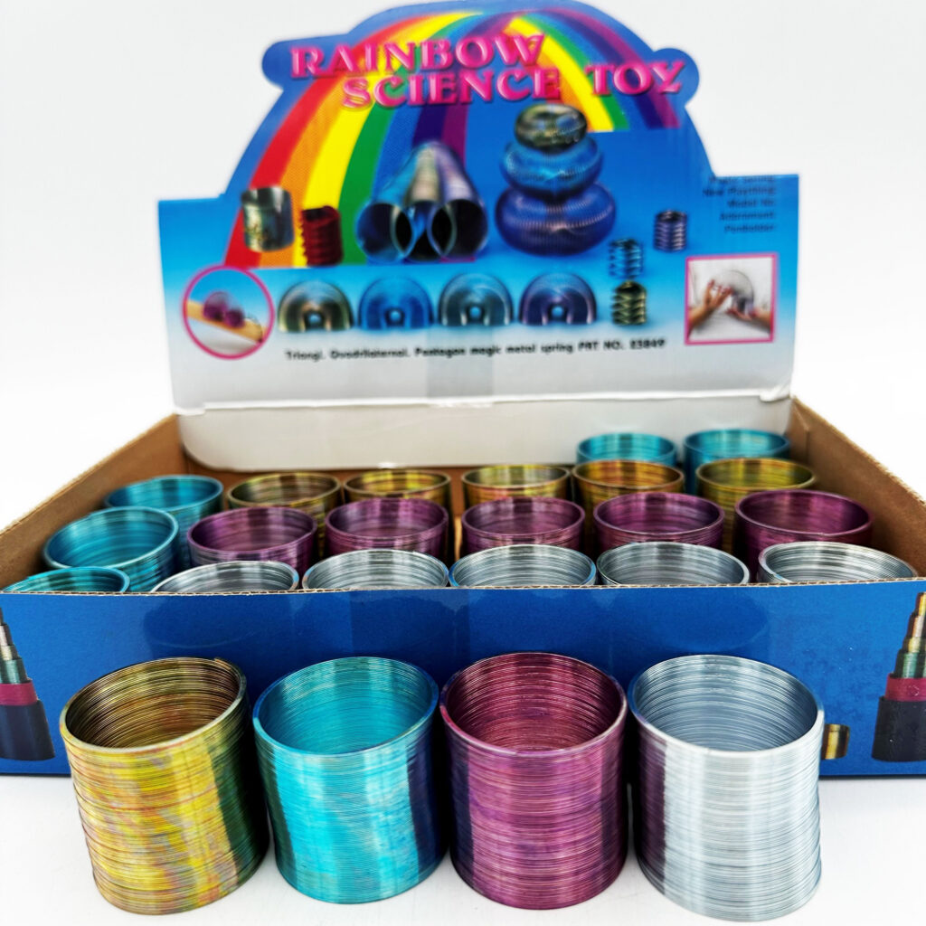 SG006 – Round Metal Spring – Jack in the Box