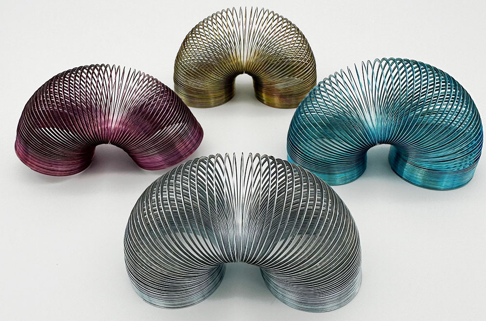 SG006 - Round Metal Spring - Jack in the Box