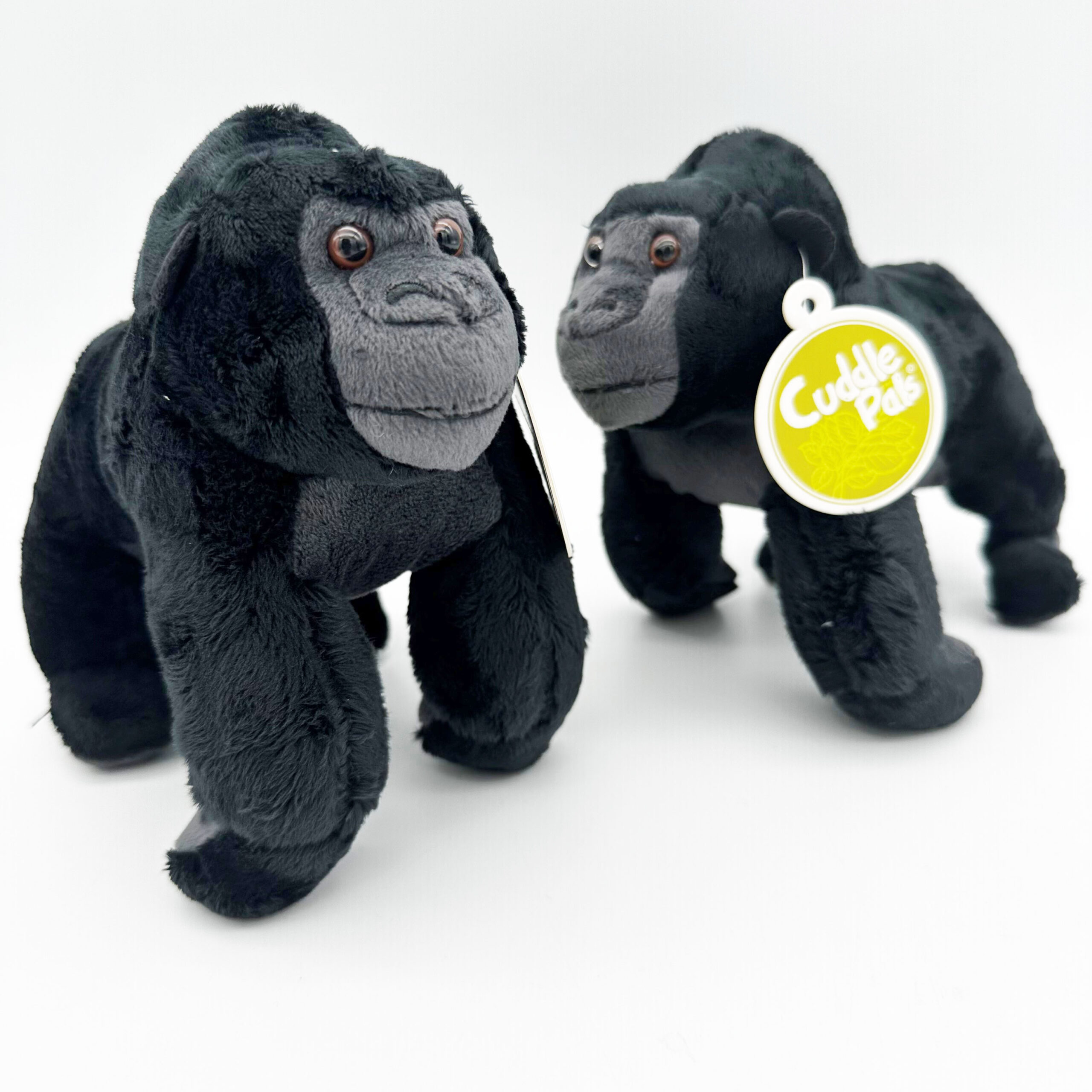 SA152 – Cuddle Buddies Gorilla 18cm – Jack in the Box